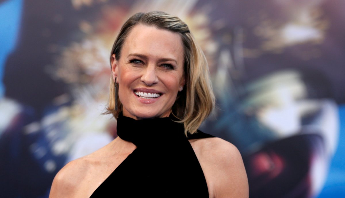 ‘House of Cards’ Season 6 Teaser: Robin Wright’s Claire Underwood ...
