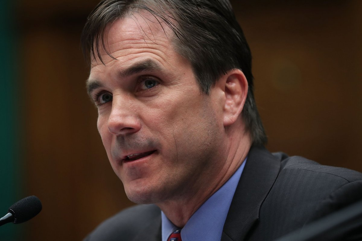 Flint Water Crisis Deaths: Michigan Health Director Nick Lyon Faces ...
