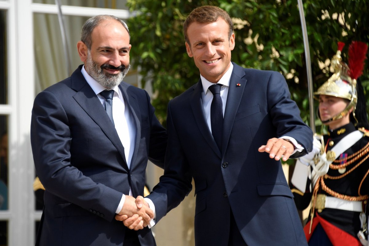 Emmanuel Macron Launches Boutique With Macaroons, Mugs of His Face and ...