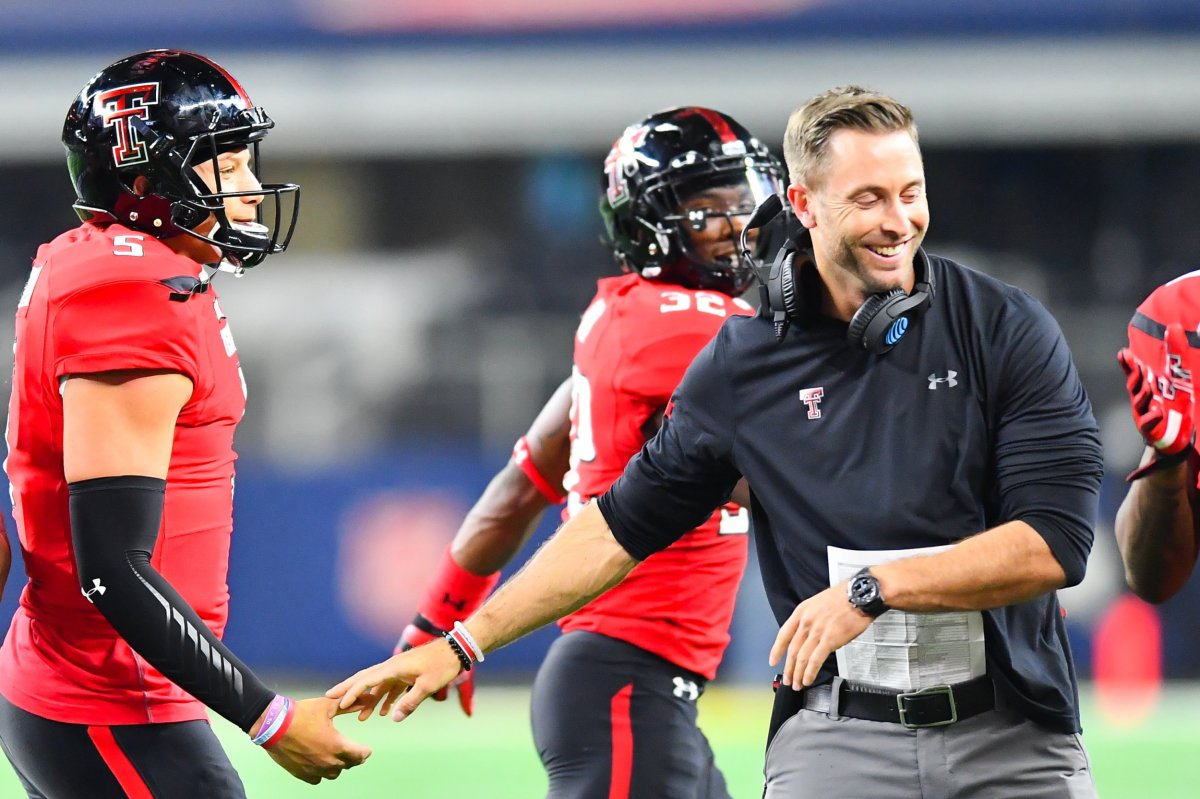Kliff Kingsbury USC: Trojans Officially Announce Hiring of Offensive ...