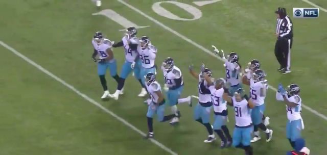 VIDEO: Tennessee Titans Celebrate with ‘Remember the Titans’ Dance ...