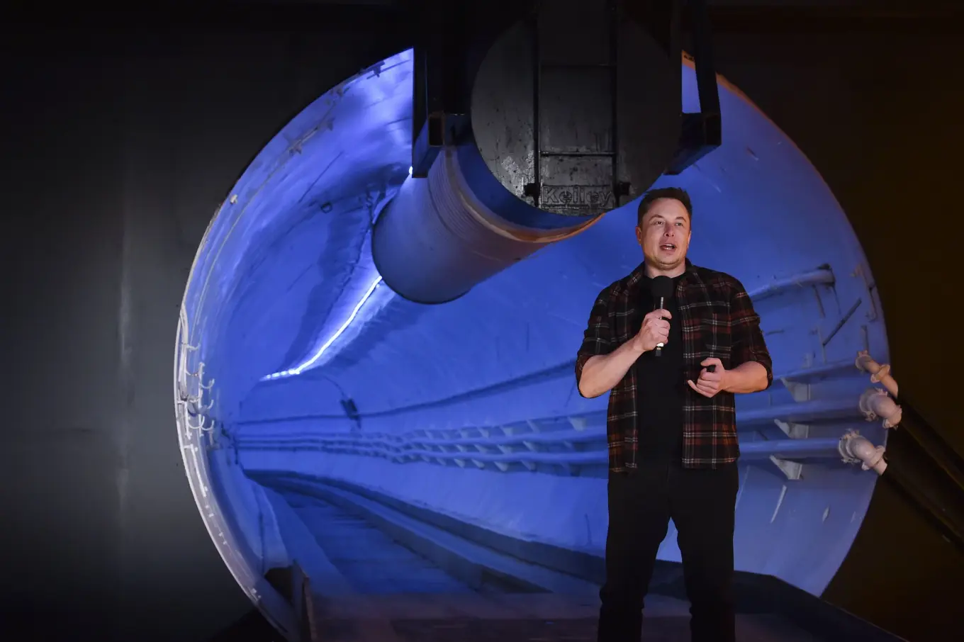 Elon Musk Finally Reveals Underground Tunnel to Send Cars... - Newsweek
