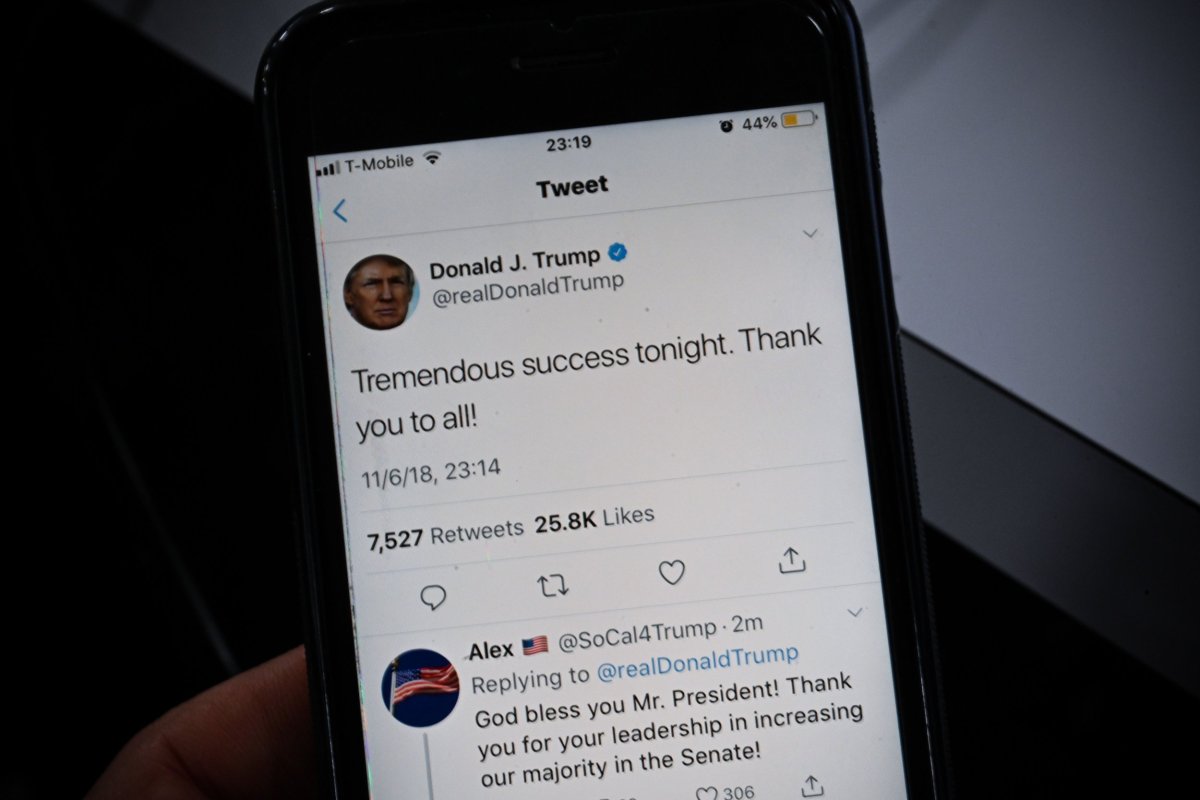 Trump’s Ex-Social Media Adviser Says President’s First Tweet Was Like ...