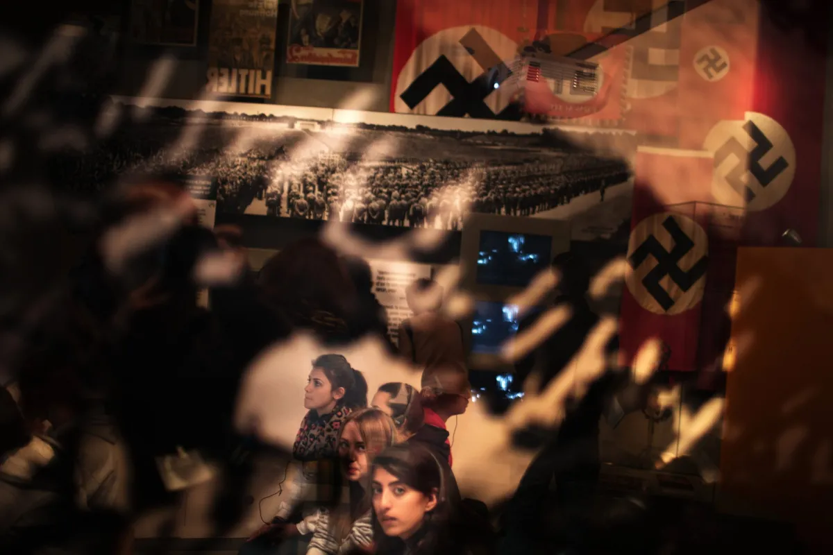 International Holocaust Remembrance Day 2019: Timeline of Events From ...