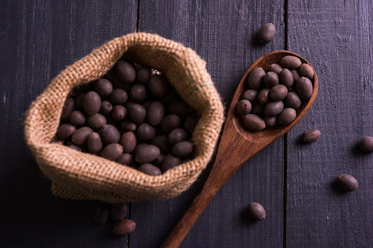 Water Lily Seeds are the Hottest New Superfood Snack - Newsweek