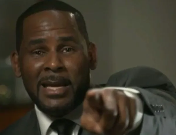 R. Kelly Cries, Yells Straight Into the Camera in First TV Interview ...