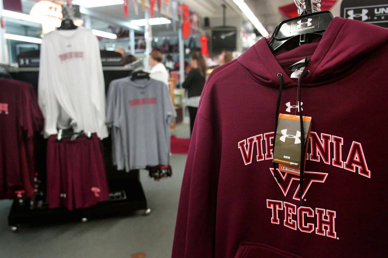 Virginia Tech Students Offered $1,000 to Defer Admission Due to Over ...