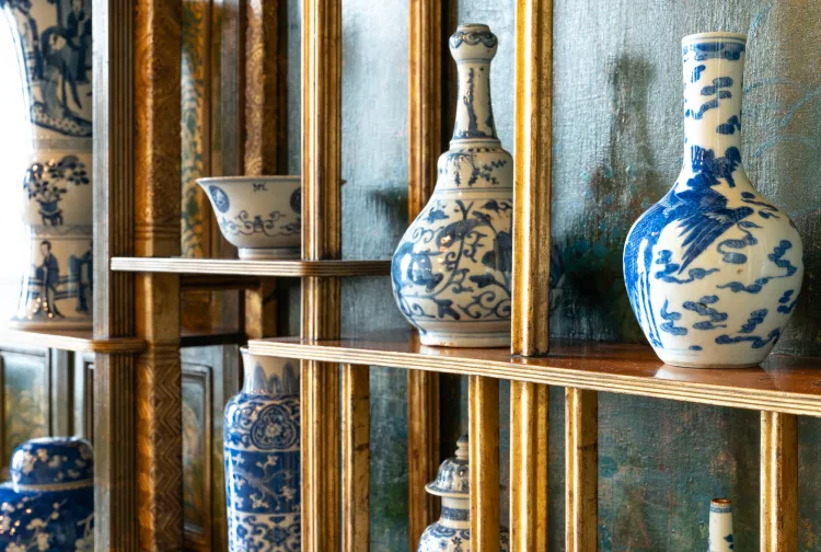 Smithsonian Restores Whistler’s Breathtaking “Peacock Room” to Its ...