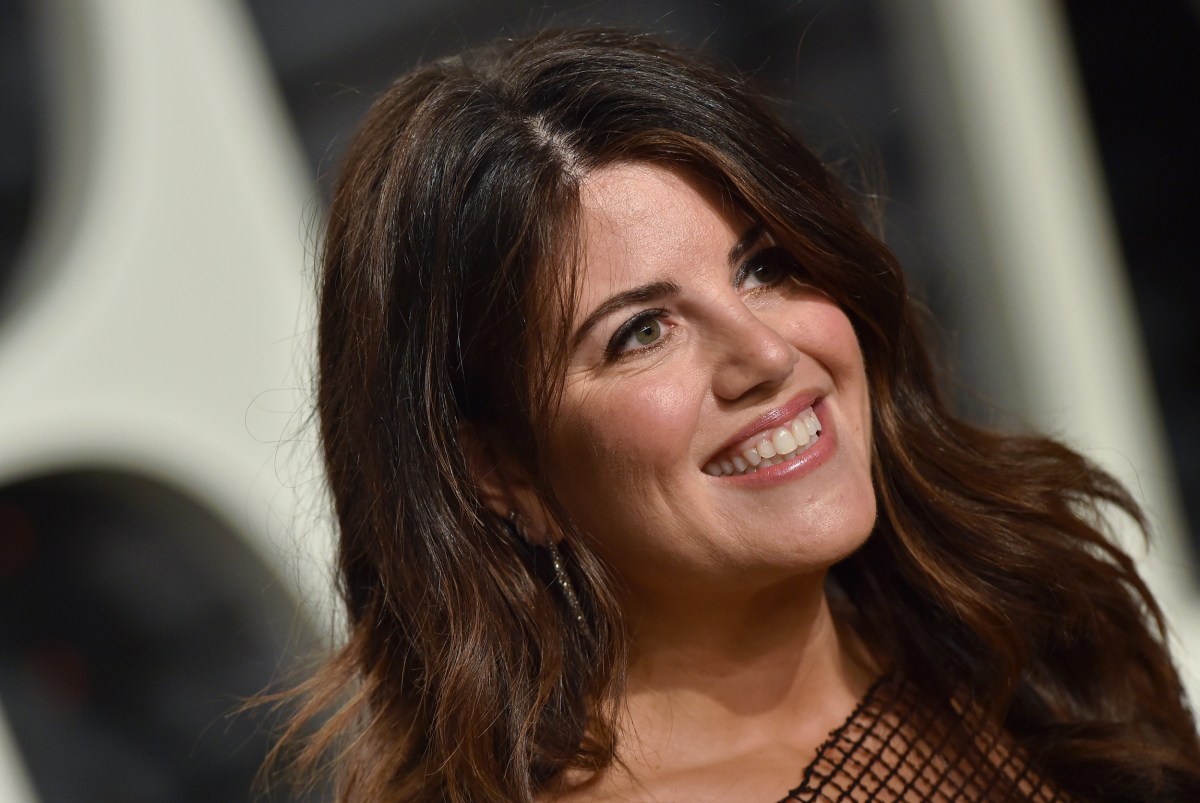 Monica Lewinsky Trolls Mike Pence ‘Time on Your Knees’ Quote With ...