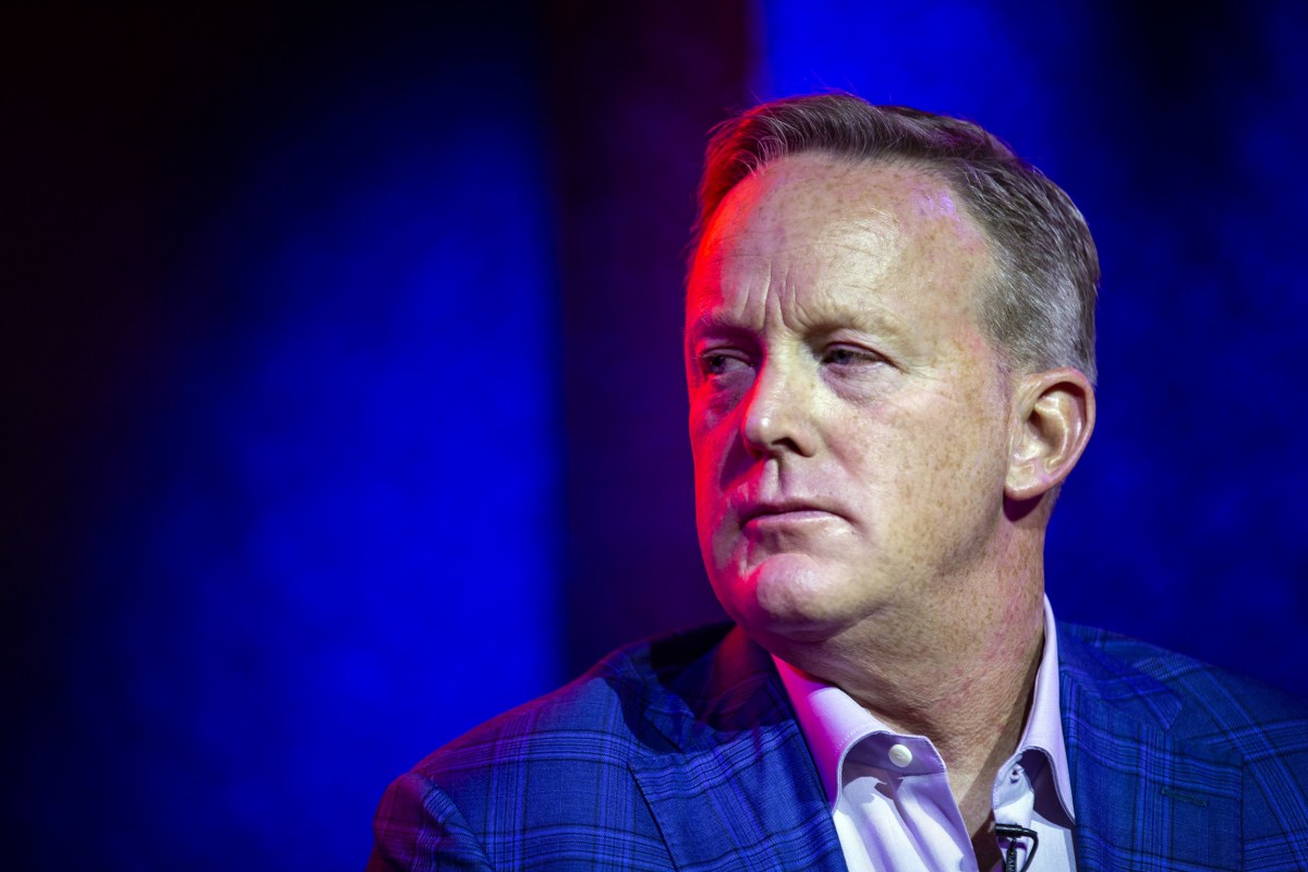 Former White House Press Secretary Sean Spicer Joining Cast of ‘Dancing ...