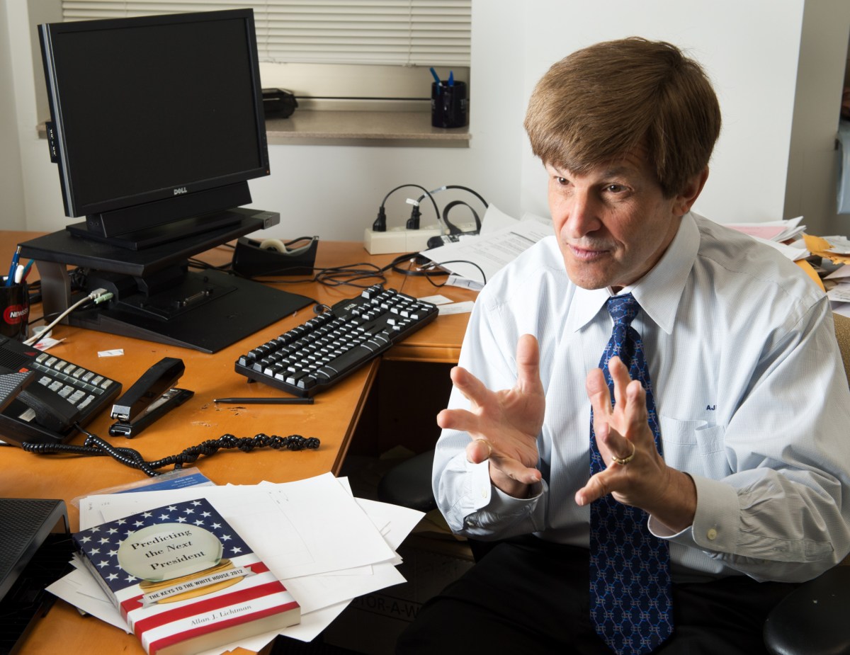 Professor Who Predicted Last 9 Elections Says Donald Trump Impeachment ...