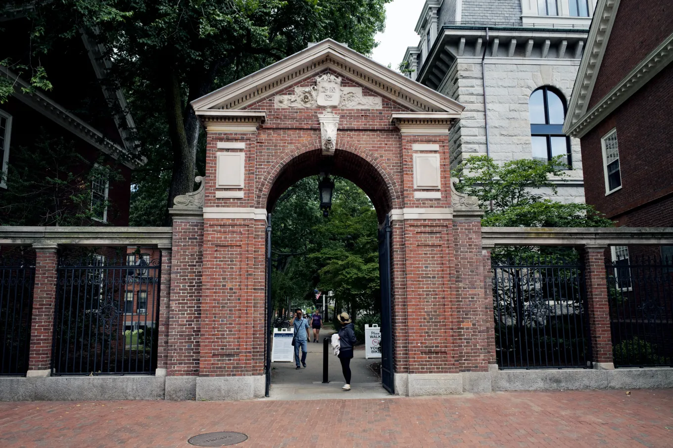 0 Percent of Republican College Students Think Affirmative Action Is ...
