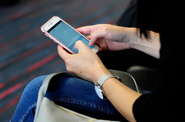 Texas Cop Suspended for Reportedly Texting Underage Sexual Assault ...