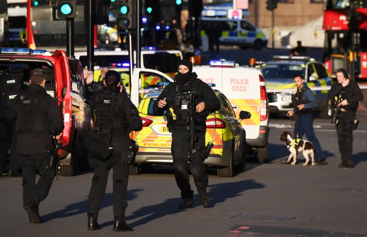 Terror Attack at London Bridge Leaves 2 Dead, 3 Injured, Suspect Killed ...