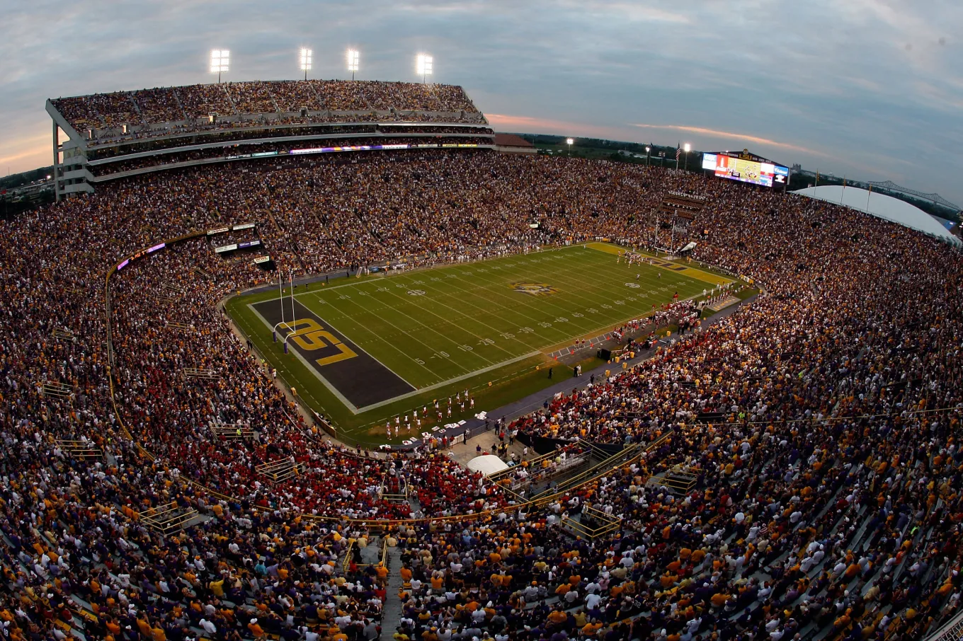 LSU Generates Over $2 Million In Alcohol Sales During 2019 Football ...