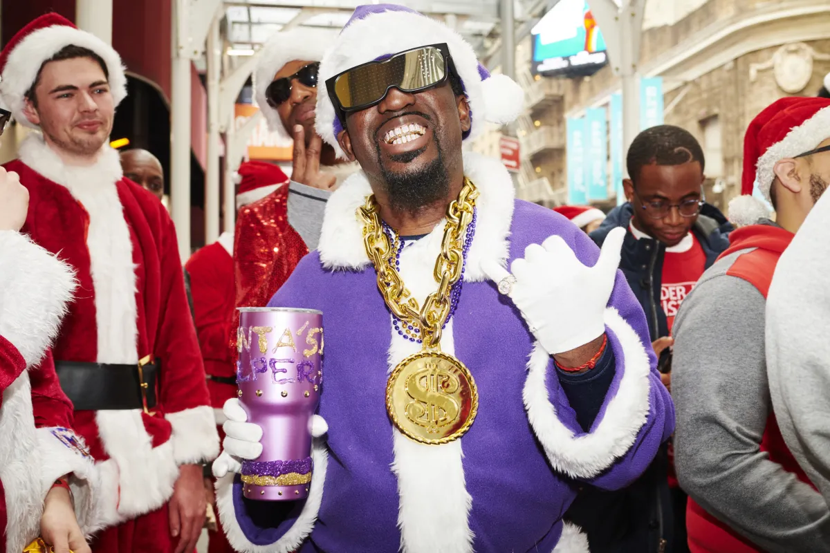 SantaCon 2019: Outrageous Photos That Will Make You Want To Lock Your ...
