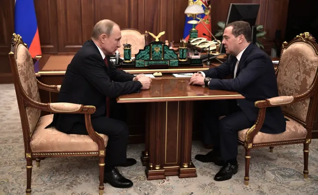 Russia’s Prime Minister Medvedev and His Entire Cabinet Resign in ...