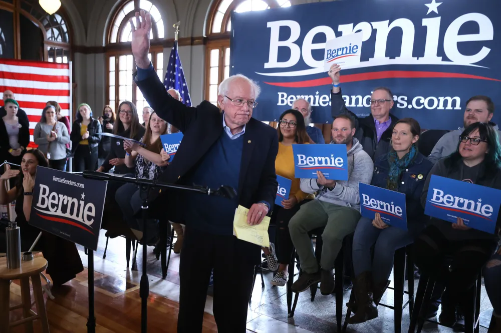 Bernie Sanders Comes Closest to Beating Trump in Texas, New Poll Says ...