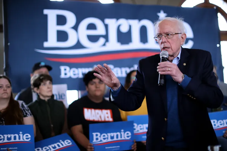 Bernie Sanders Comes Closest to Beating Trump in Texas, New Poll Says ...
