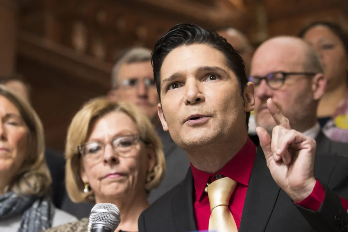 Who is Jon Grissom? Actor Accused of Sexual Abuse by Corey Feldman in ...