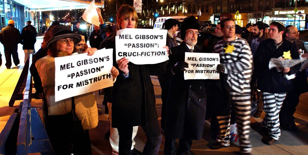 Who Was Hutton Gibson, Mel Gibson’s Father? - Newsweek