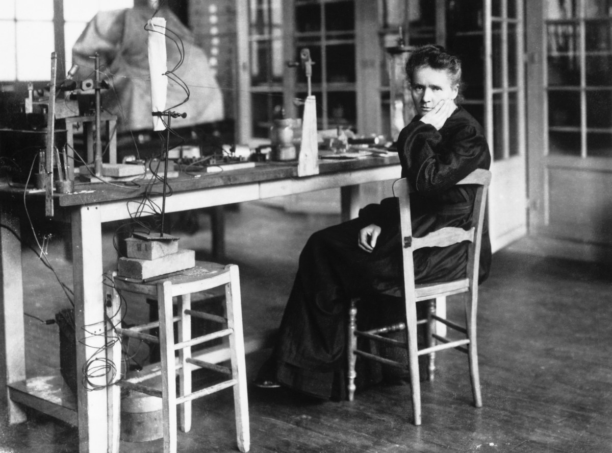 ‘Radioactive’: The Changes the Amazon Movie Makes to Marie Curie’s Life ...