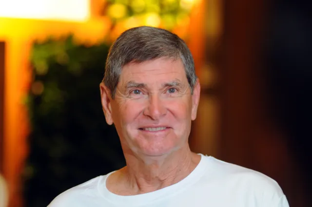 Who Is Jim Ryun? Trump Awards Presidential Medal of Freedom to Olympian ...