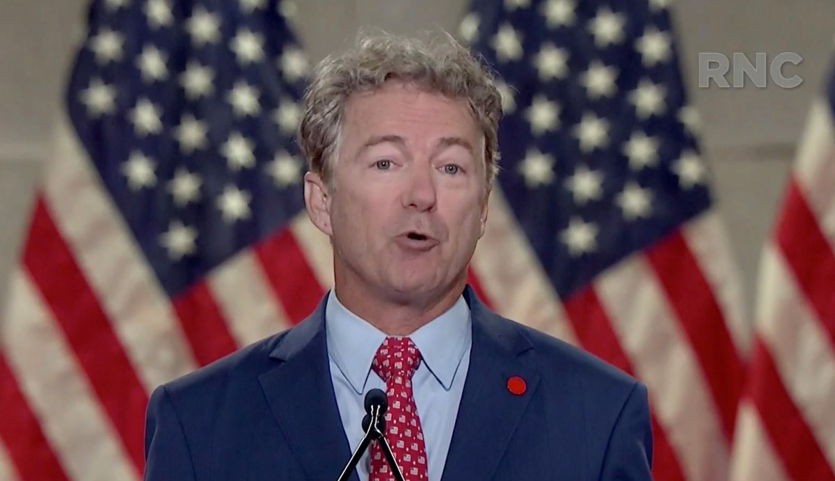 Rand Paul Confronted by ‘Angry Mob of Over 100’ Outside White House ...