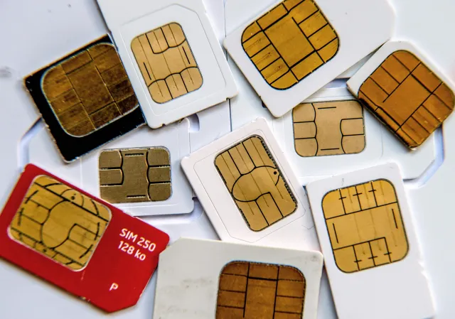 What Is SIM-Swapping? Hackers Allegedly Stole $100m in Cryptocurrency ...