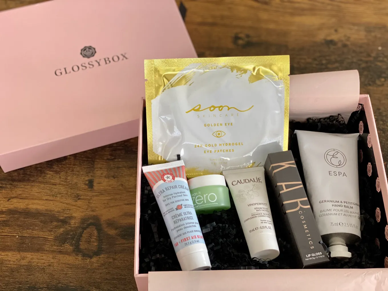 These Are the 5 Best Beauty Subscription Boxes of 2021 - Newsweek