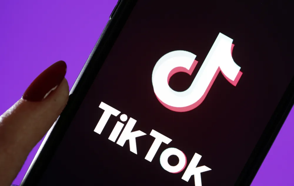 YT Meaning on TikTok—New Slang Word for ‘White People’ Sparks Confusion ...