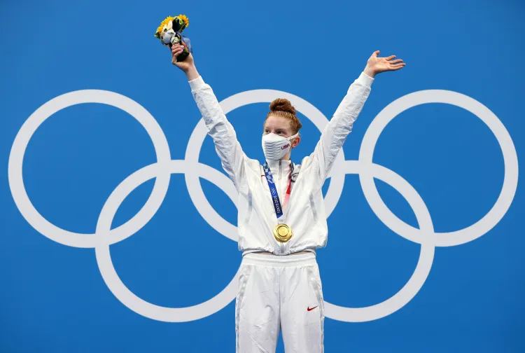 Who Is Lydia Jacoby? Teen Swimmer From Alaska Upsets Lilly King to Win ...