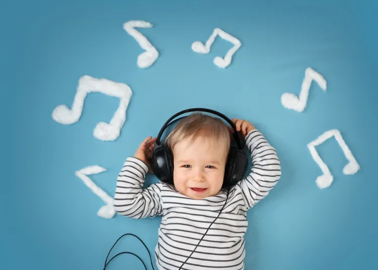 Toddler Goes Viral in Hilarious Video of Him Vibing to Rap Music - Newsweek