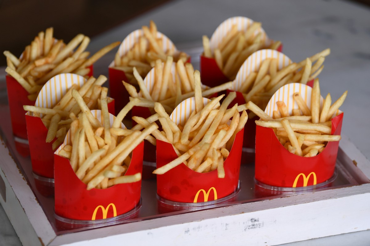 How McDonald’s Makes Its Fries Compared to Five Guys is Wildly ...