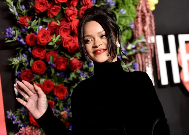 15 Celebrities Trailblazing Body Positivity - Newsweek