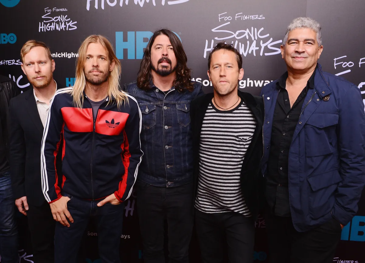 Foo Fighters Vaccine Requirements at Shows Prompt Outrage: ‘Shame on ...