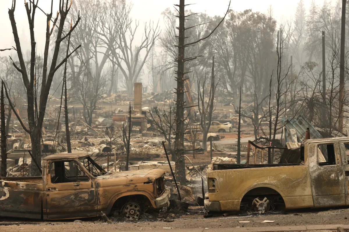 Dixie Fire Has Scorched Almost 867 Square Miles, Burn Scar Now the Size ...