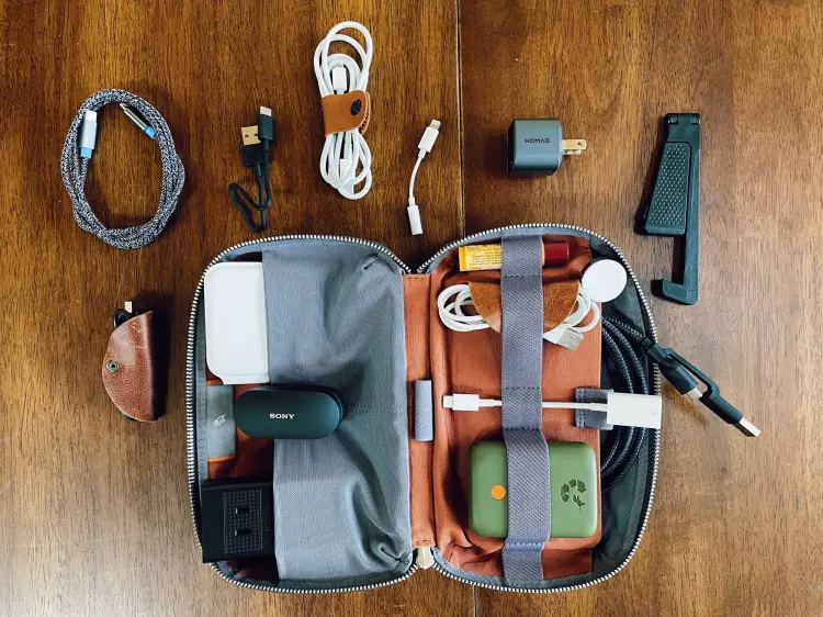 Create The Perfect Tech Travel Bag With Accessories For Every Device ...