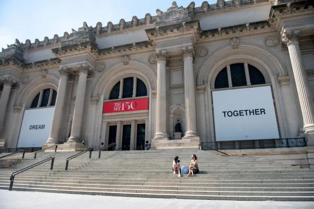 The 20 Biggest Museums in the World - Newsweek