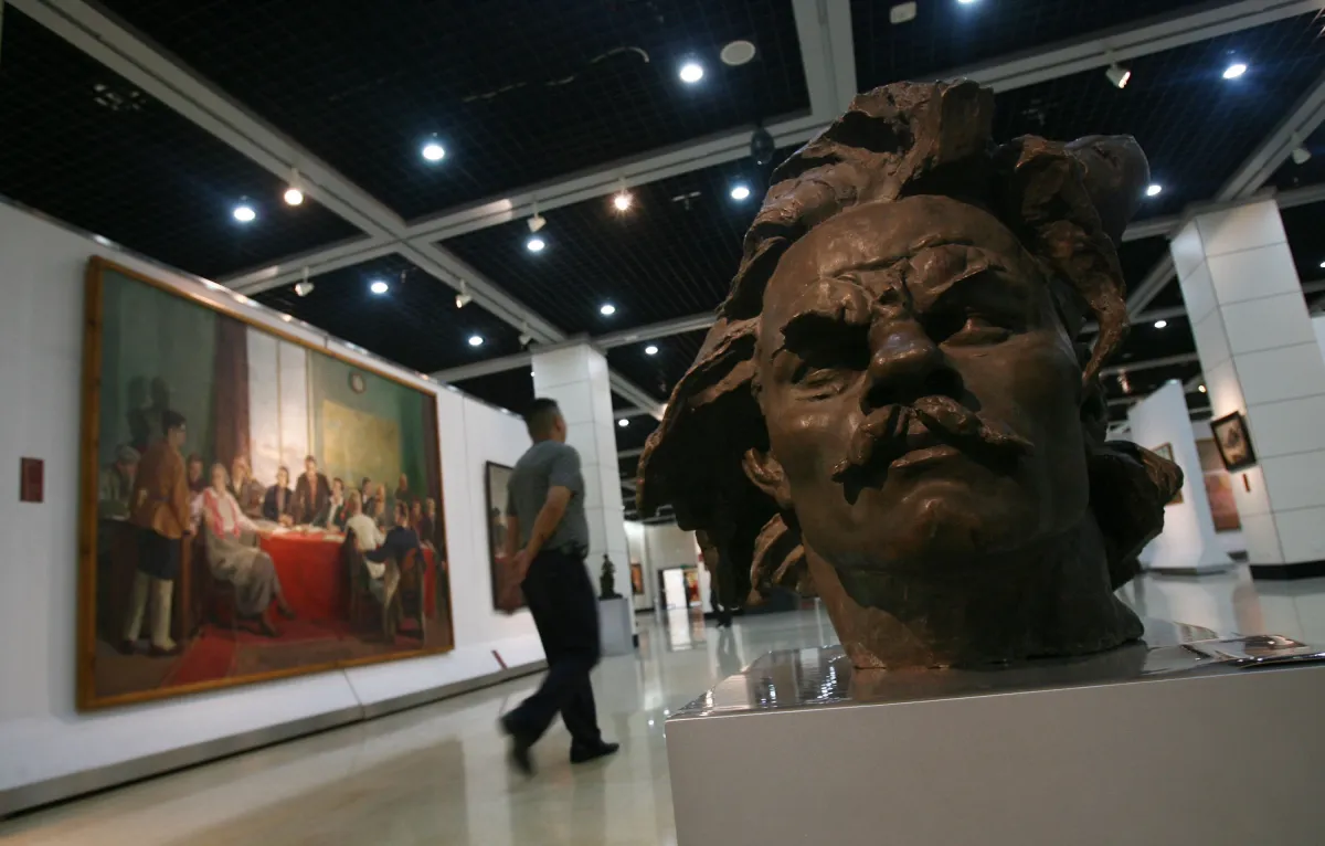 The 20 Biggest Museums in the World - Newsweek