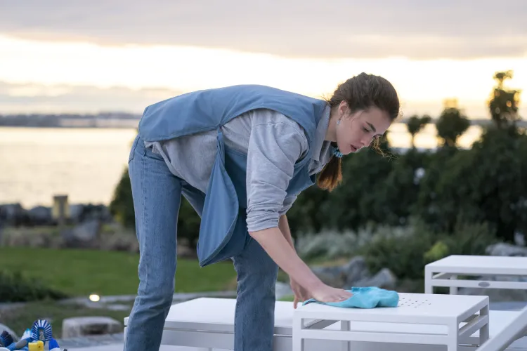 ‘Maid’ Soundtrack: Every Song Featured in the Hit Netflix Show - Newsweek