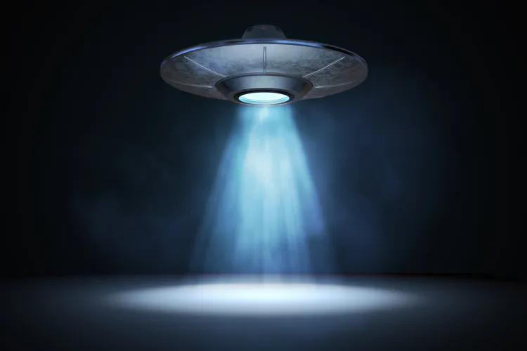 Boy Kidnapped by Alien in Viral Video Is Just Very Impressive Halloween ...