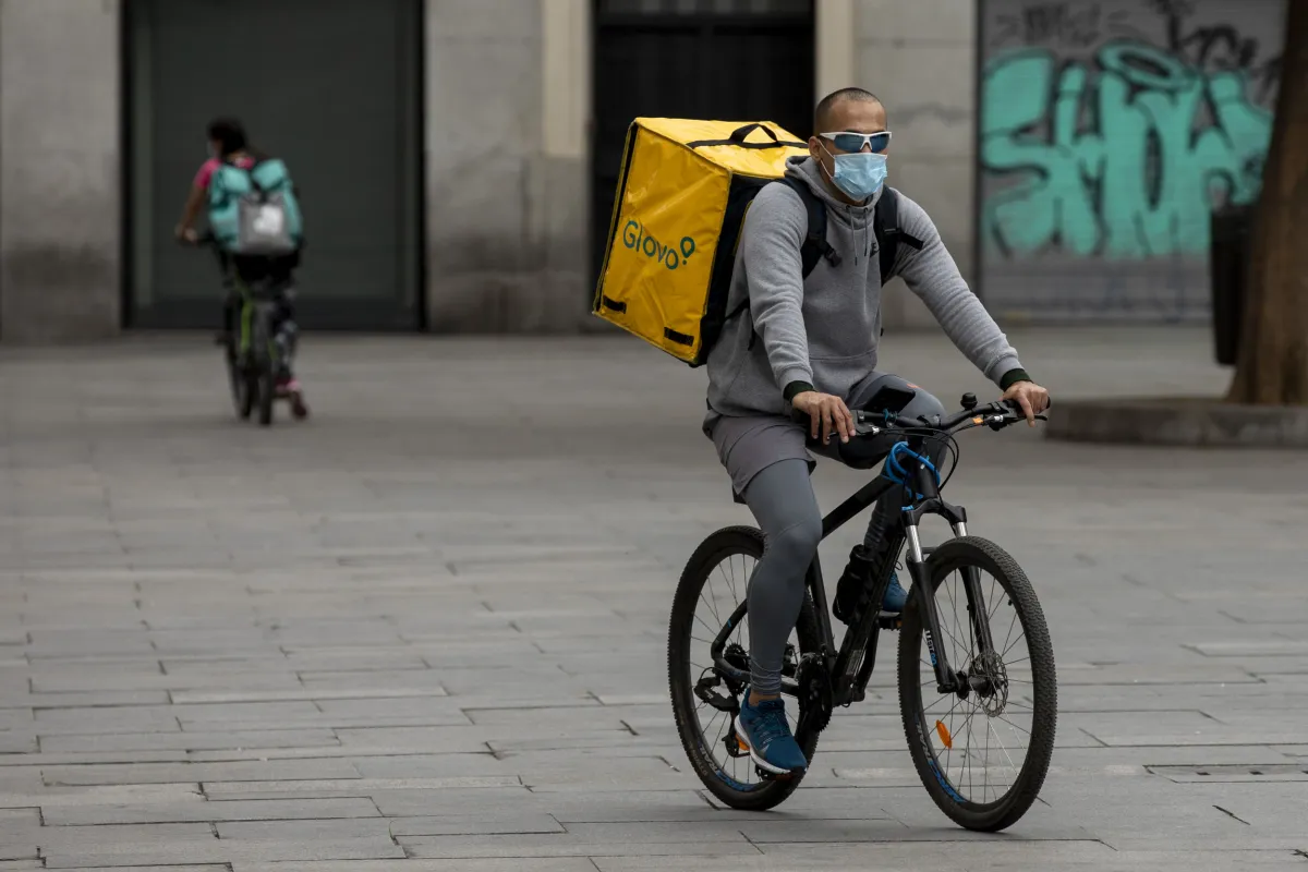 Man Who Used Delivery Service for Meth Jailed After Drugs Sent to Wrong ...