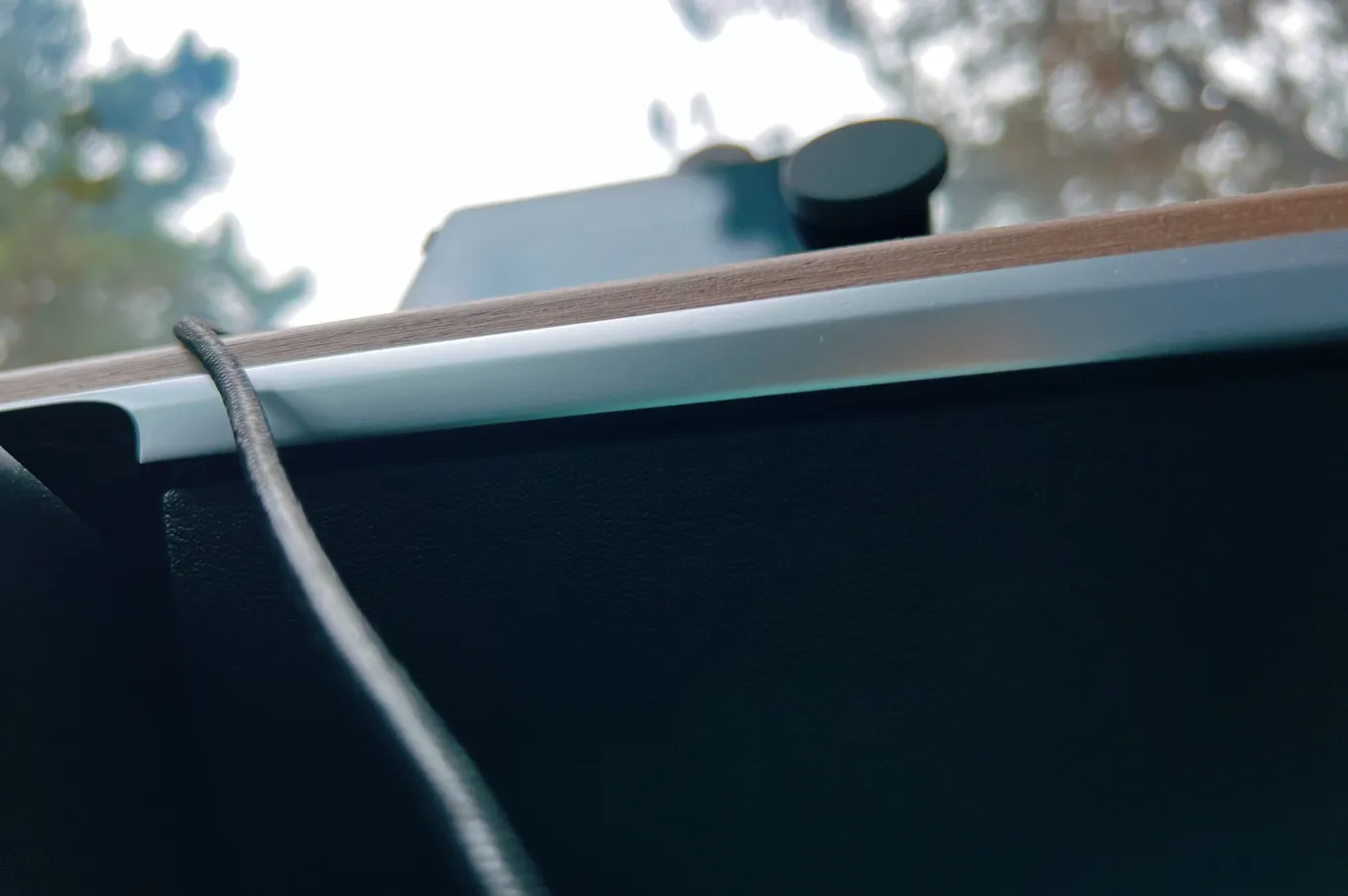 Is Spotify’s Car Thing the Best Way to Stream Music While Driving ...