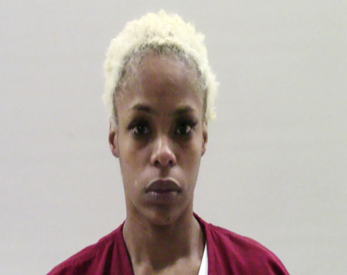 Valeria Smith Sentenced to 5 Years in Prison for Helping Dad Cover Up ...