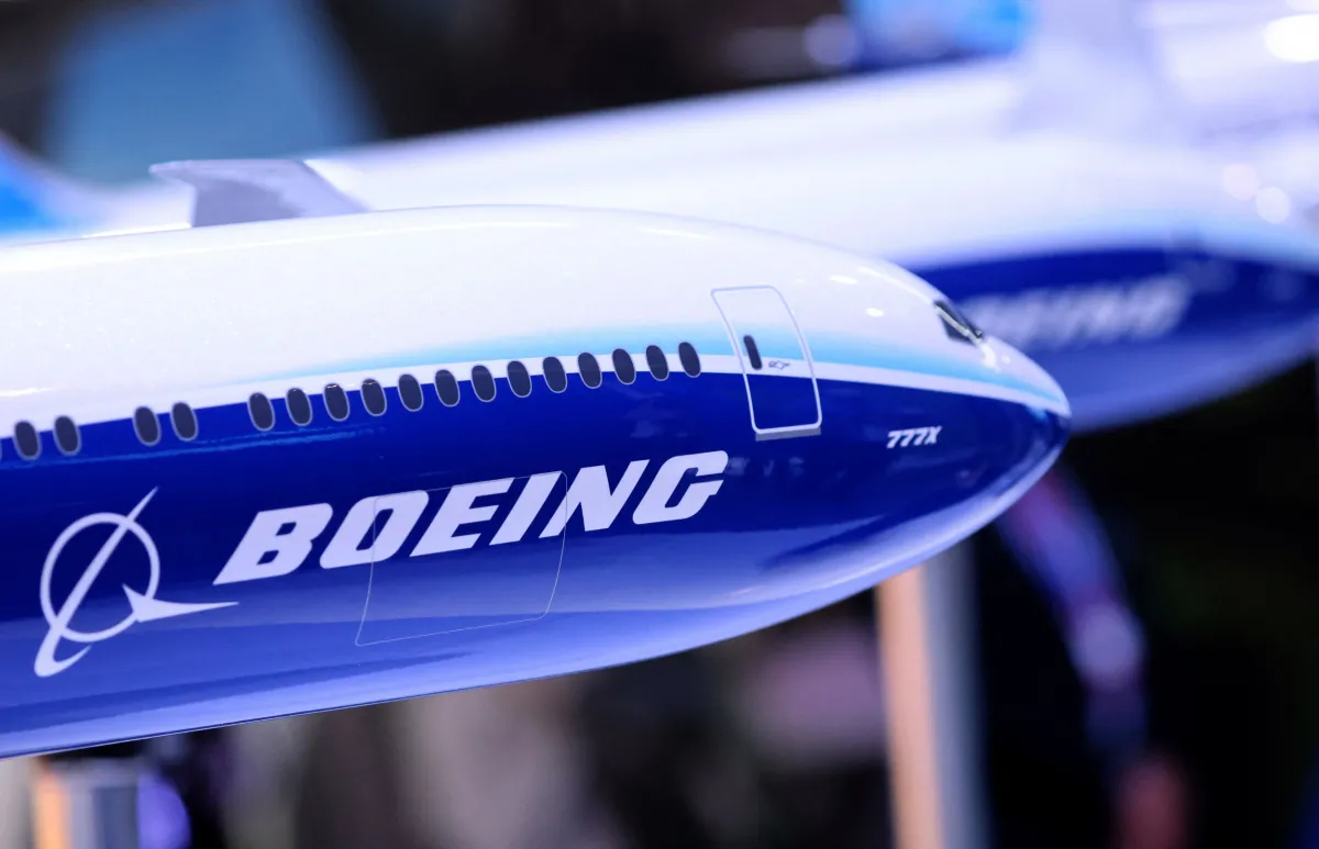 Boeing Suspends COVID Vaccine Requirement After Objection From Some ...