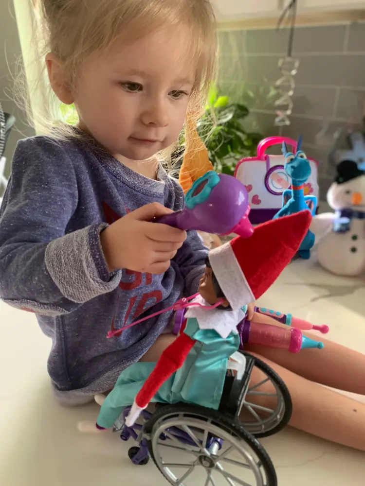 Mom Creates Elf on the Shelf in Wheelchair for 2-Year-Old... - Newsweek