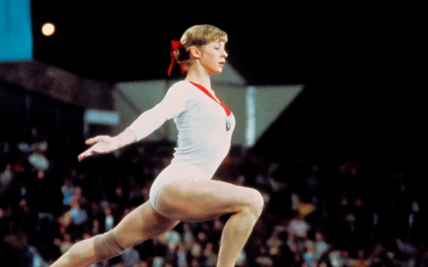 Video of Olga Korbut’s Banned ‘Dead Loop’ Resurfaces, Goes Viral - Newsweek