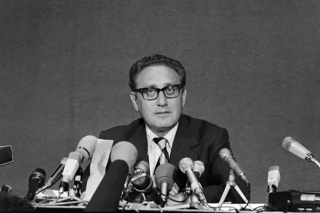 Henry Kissinger, Controversial Former US Secretary of State, Dies Aged ...