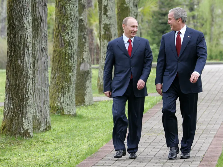 Where Does Putin Live? A Look at the Russian President’s Residences ...